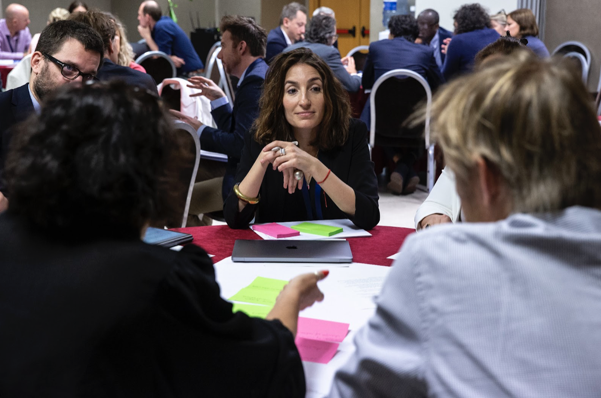 (Nederlands) Democratie, transparantie en honing in Rome – Open State ...